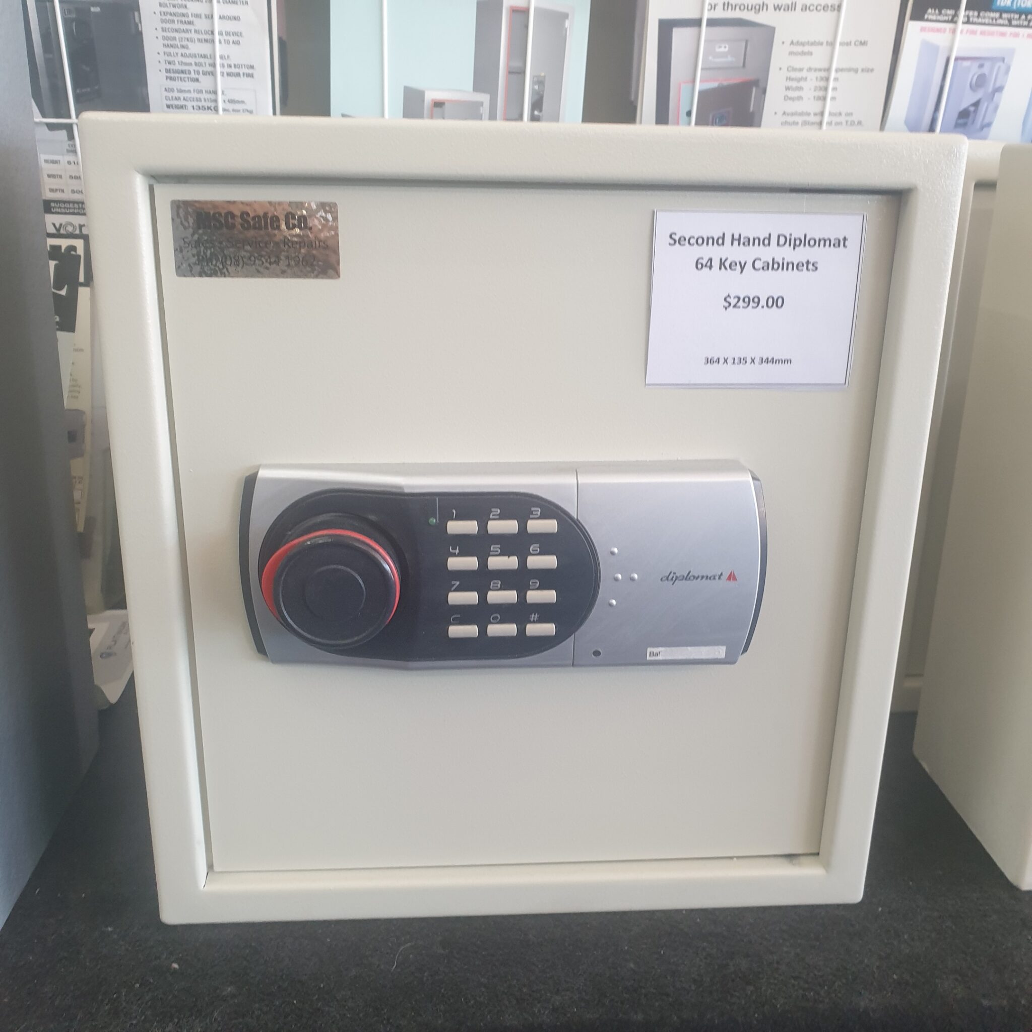 Chubb 5220 Banker Digital & Combo Safe- Code:2039 - MSC Safe Co