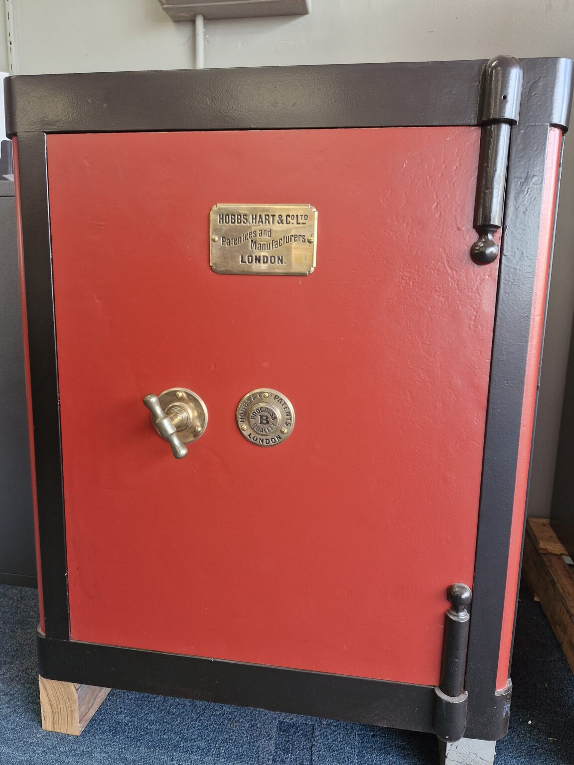 Antique Safes - MSC Safe Co